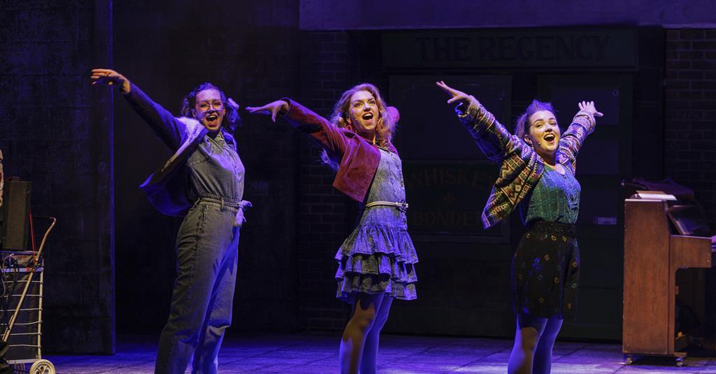 Regional Theatre Review: The Commitments | Review | Group Leisure and ...