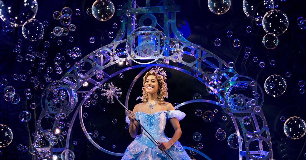 New images of Wicked’s latest cast taking to the stage | News | Group ...