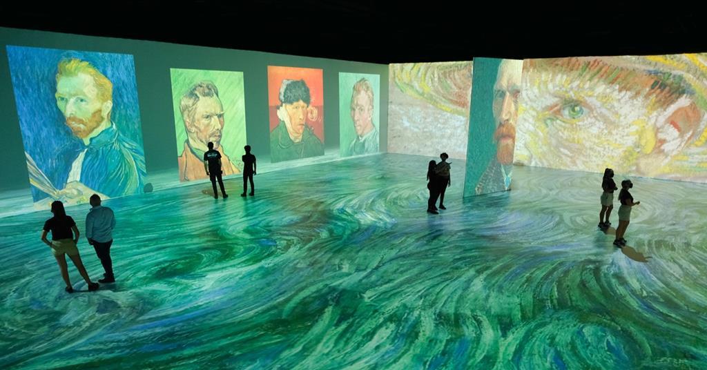 Walk inside Van Gogh’s paintings with immersive experience | News ...