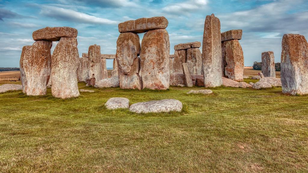 10 iconic landmarks in England to visit with your group | Features ...