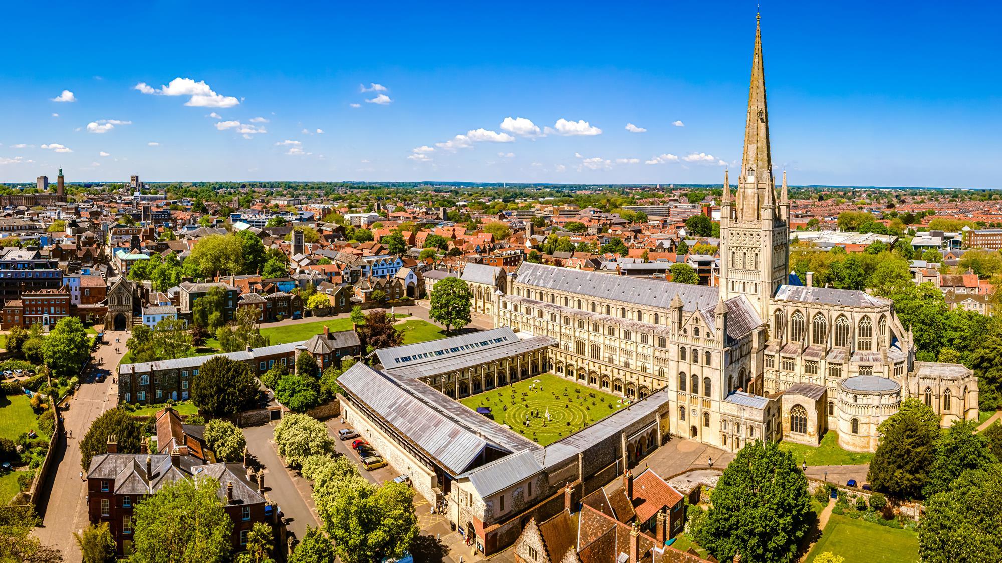 Explore the beautiful architecture and historic sights of Norwich ...